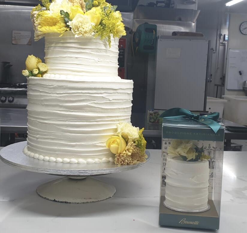 Custom Cakes In Melbourne - Designer Cakes | Brunetti Classico