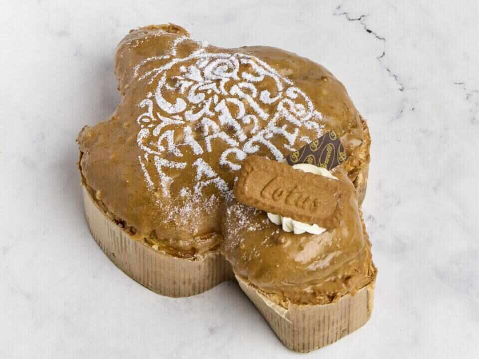 Colomba Con Gelato Biscoff & Chocolate - Brunetti Classico Cafe Melbourne