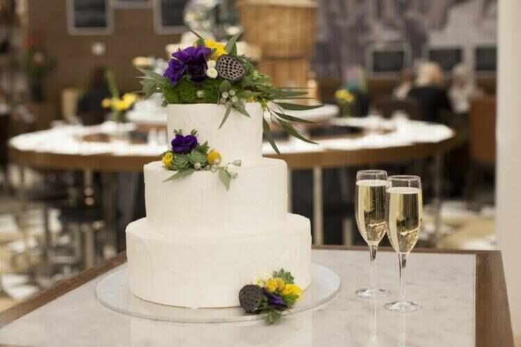 Wedding Cakes Melbourne | Brunetti Classico